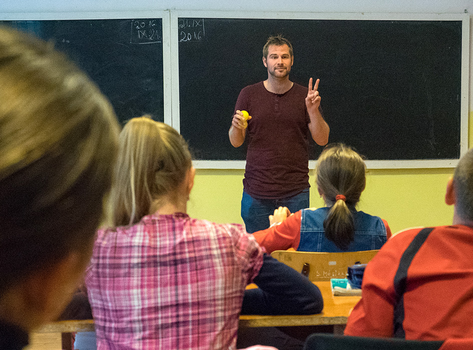 Volunteer to Teach English in Romania | IVHQ Volunteer to Teach English in Romania | IVHQ